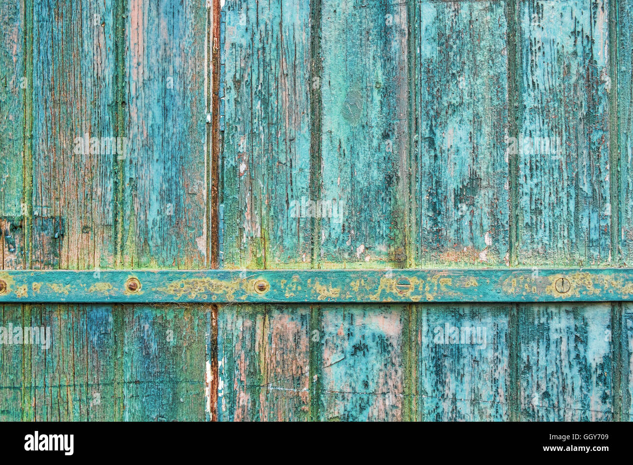 Cracked and peeling wood texture of an old door Stock Photo - Alamy
