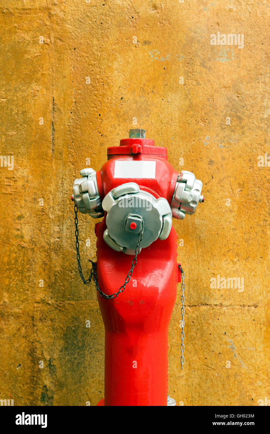 Wall hydrant connection hi-res stock photography and images - Alamy