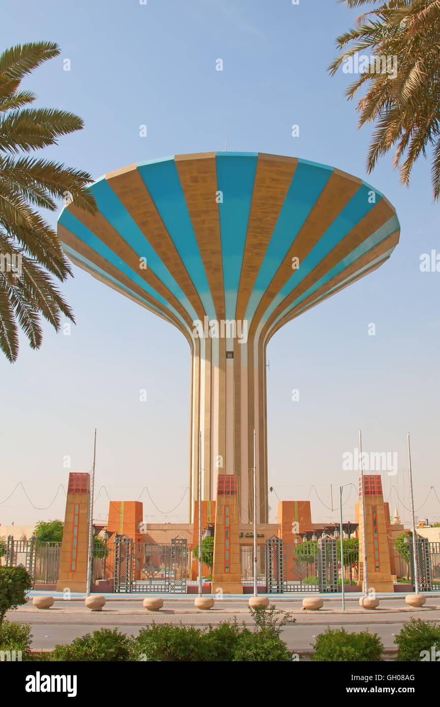 Water tower in the Riyadh city, Saudi Arabia Stock Photo - Alamy