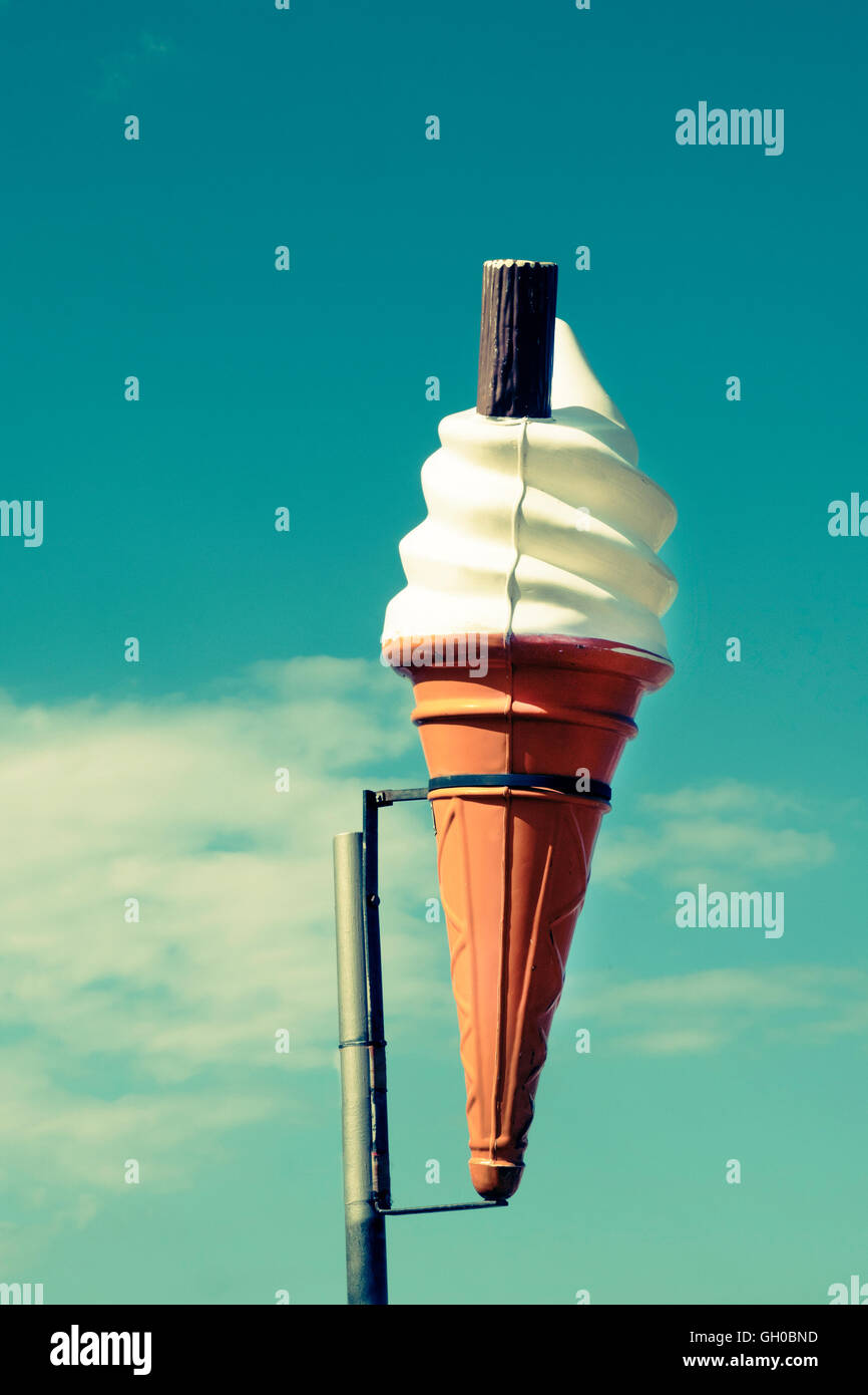 99 ice cream hi-res stock photography and images - Alamy