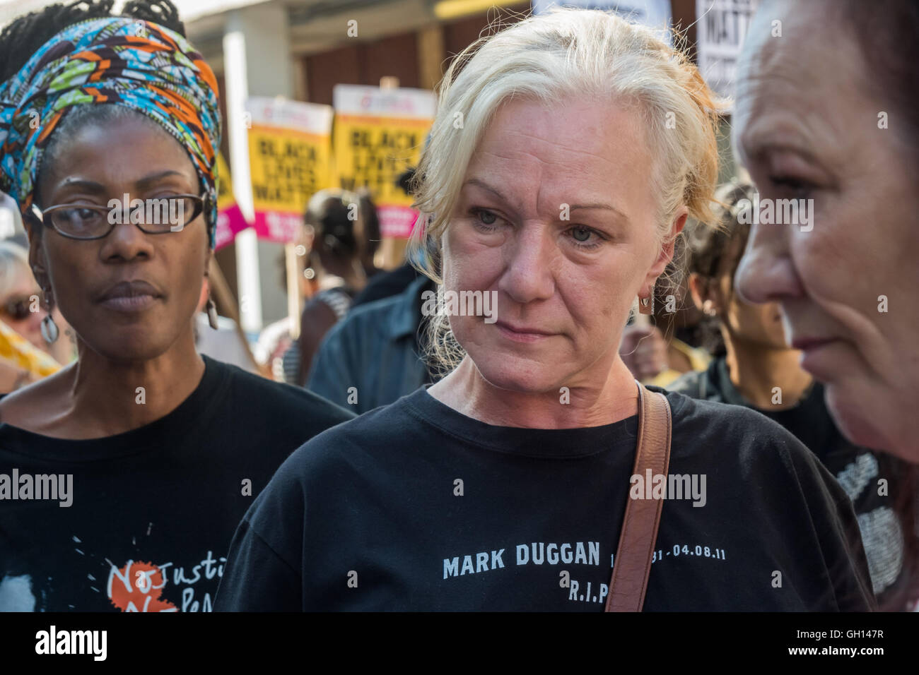 London, UK. 6th August 2016. Marcia Rigg, and Mark Duggan's aunt Carole ...
