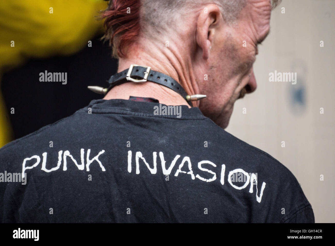 Blackpool,UK. 7th August 2016 news. The colourful show of punks continue's in Blackpool today ...