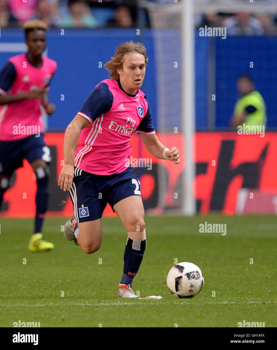 Hamburg, Germany. 06th Aug, 2016. Hamburg's Alen Halilovic in action ...