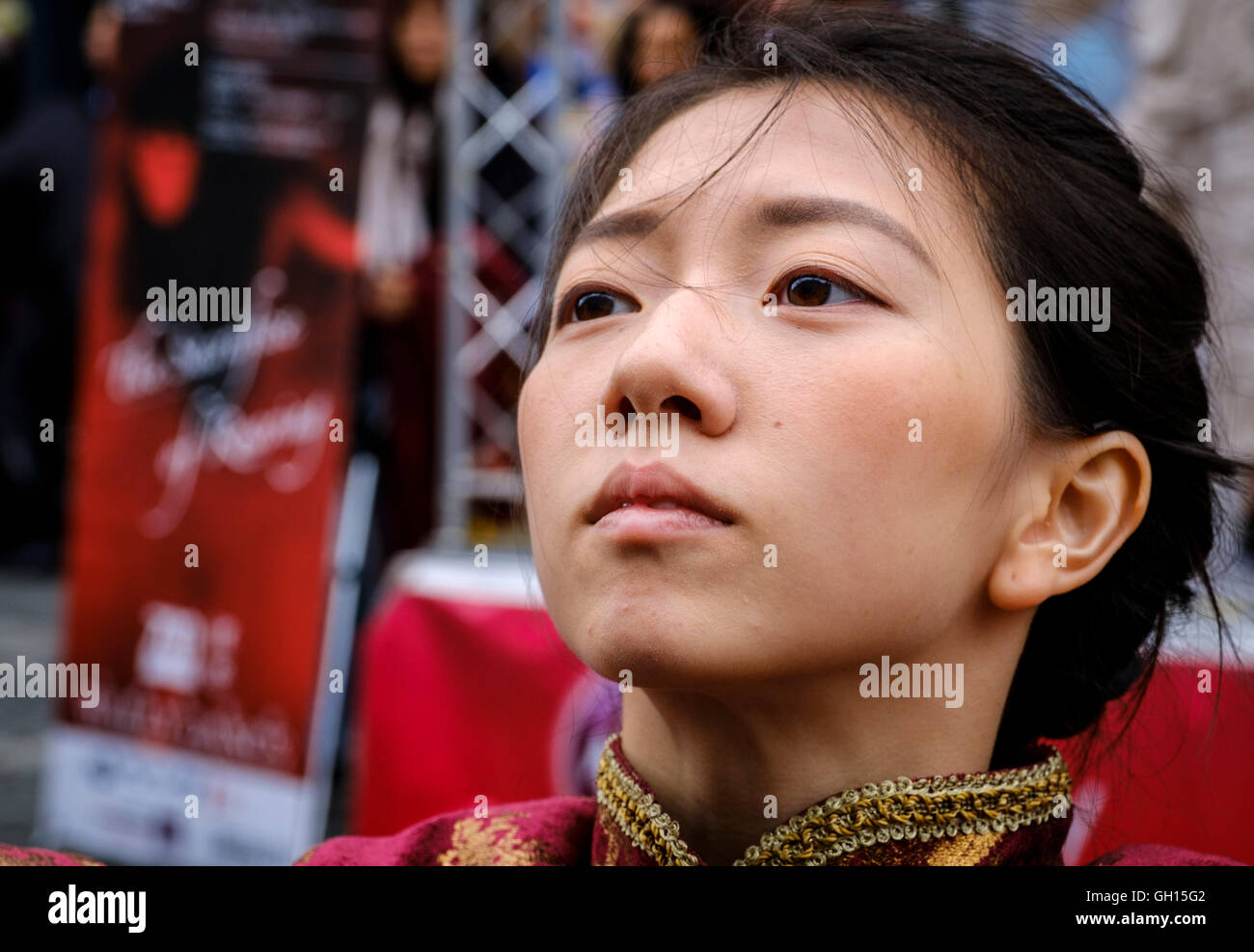 Young japanese street performers hi-res stock photography and images ...