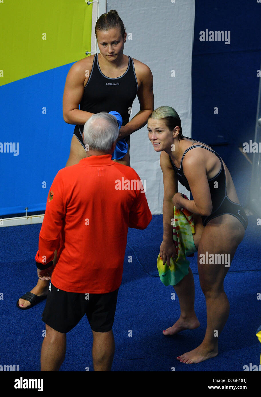 Rio de Janeiro, Brazil. 07th Aug, 2016. Tina Punzel and Nora ...