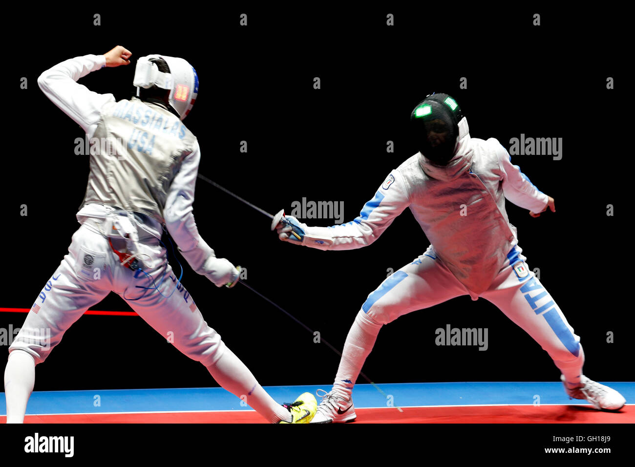 2016 olympics fencing gold medal hi-res stock photography and images ...