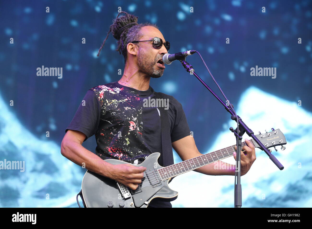 The christians garry christian hi-res stock photography and images - Alamy