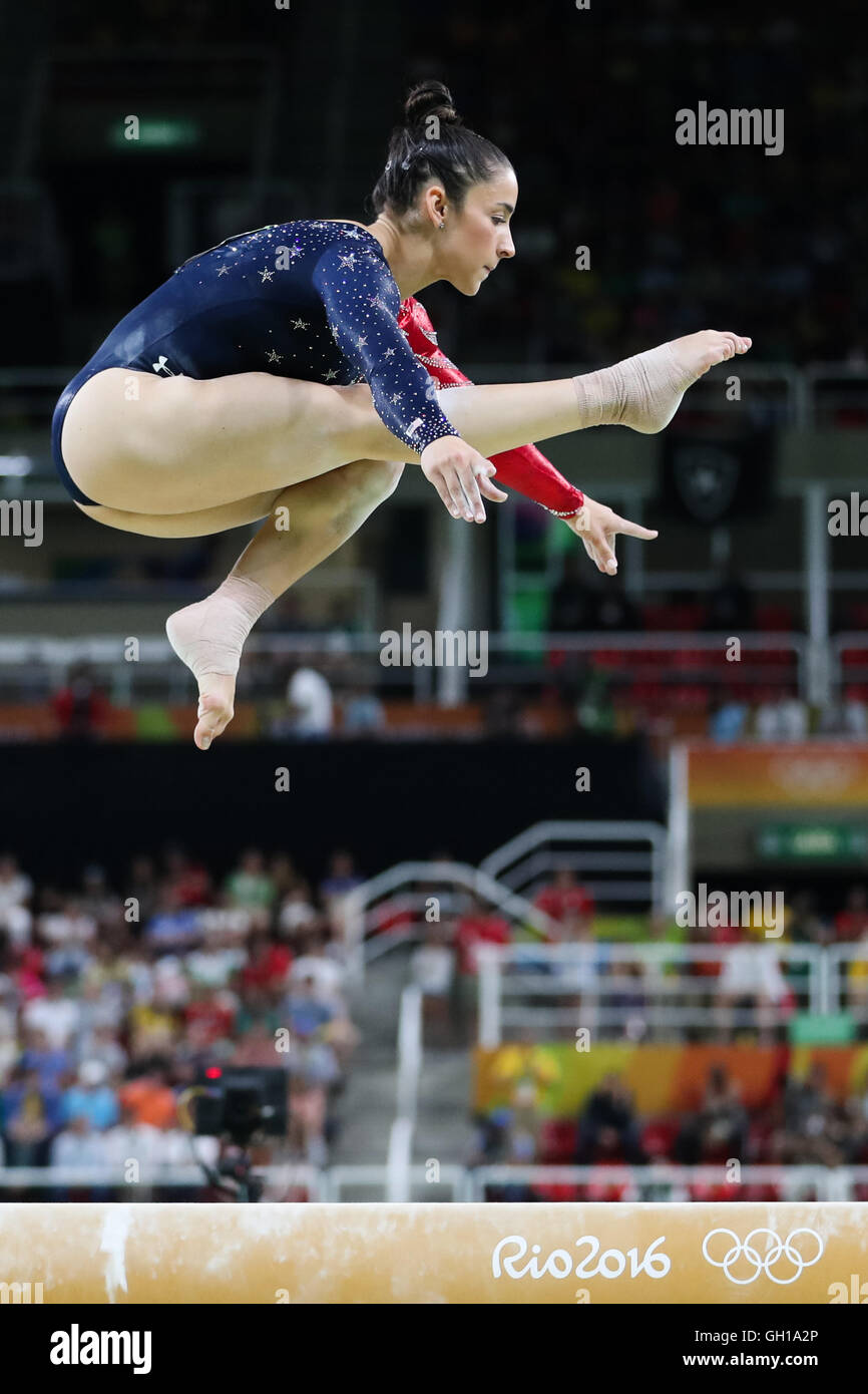Alexandra raisman hi-res stock photography and images - Alamy