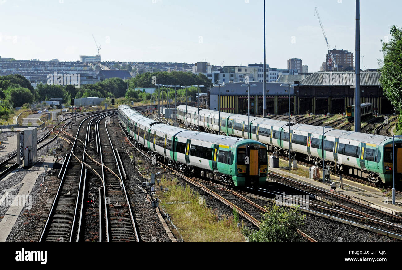 Southern railway train brighton hi-res stock photography and images - Alamy