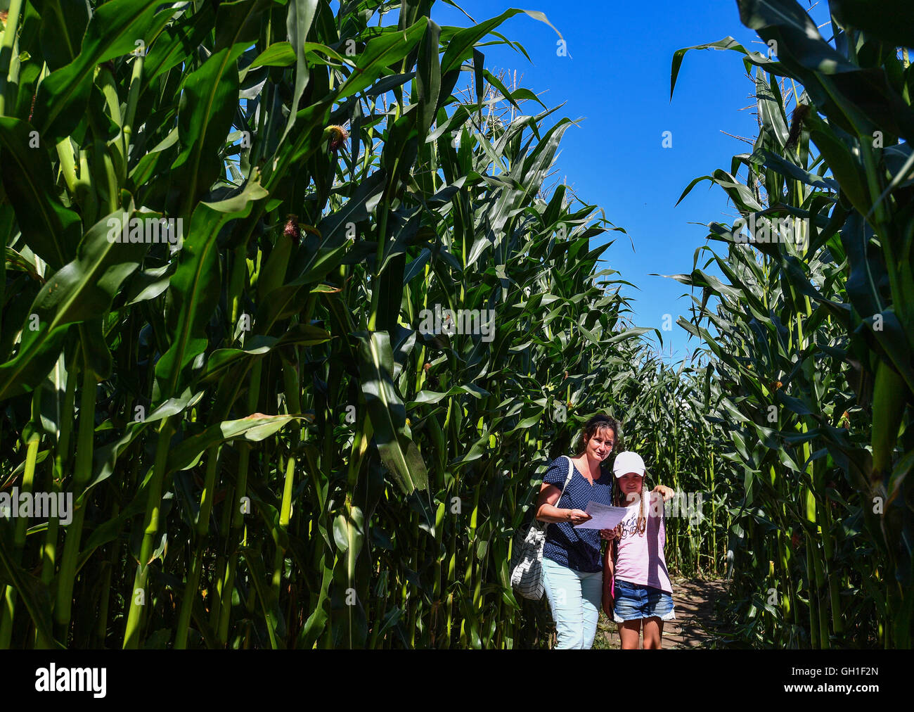 Otten family hi-res stock photography and images - Alamy