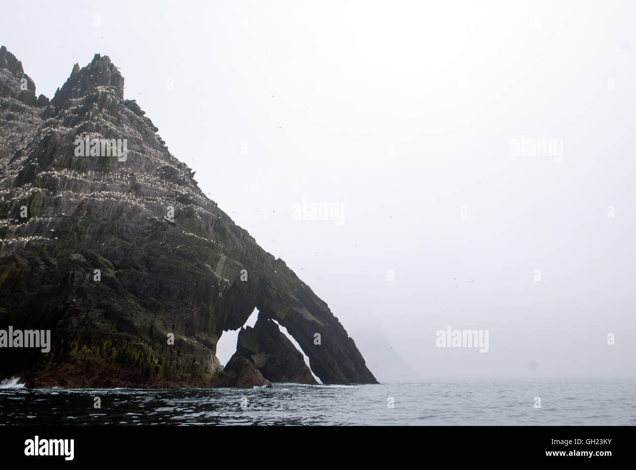 Skellig rocks hi-res stock photography and images - Alamy