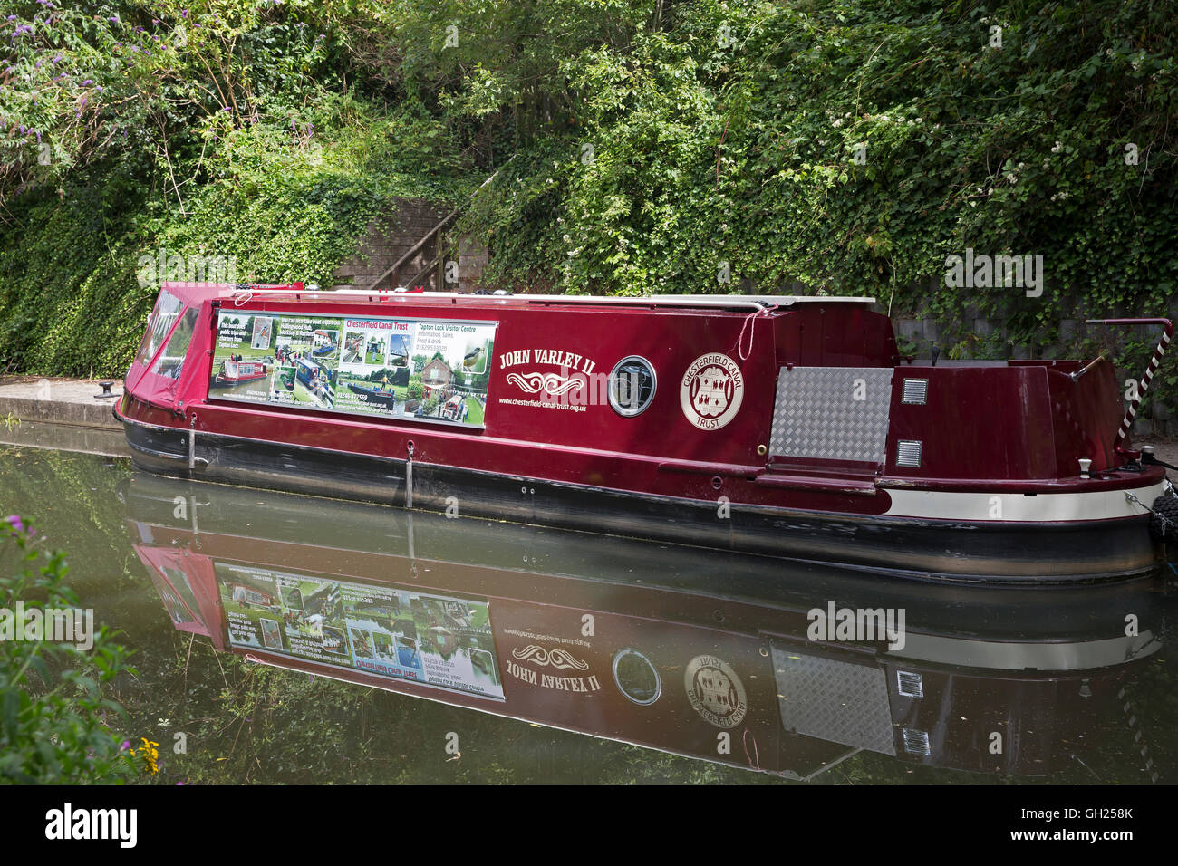 Tapton lock chesterfield canal hi-res stock photography and images - Alamy
