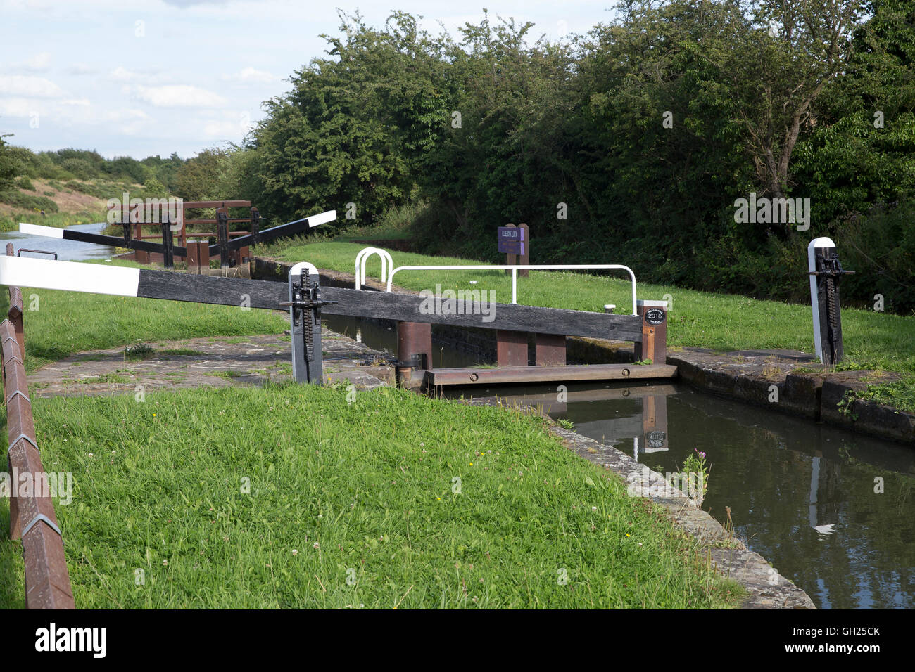 Tapton Lock Chesterfield Canal High Resolution Stock Photography and ...