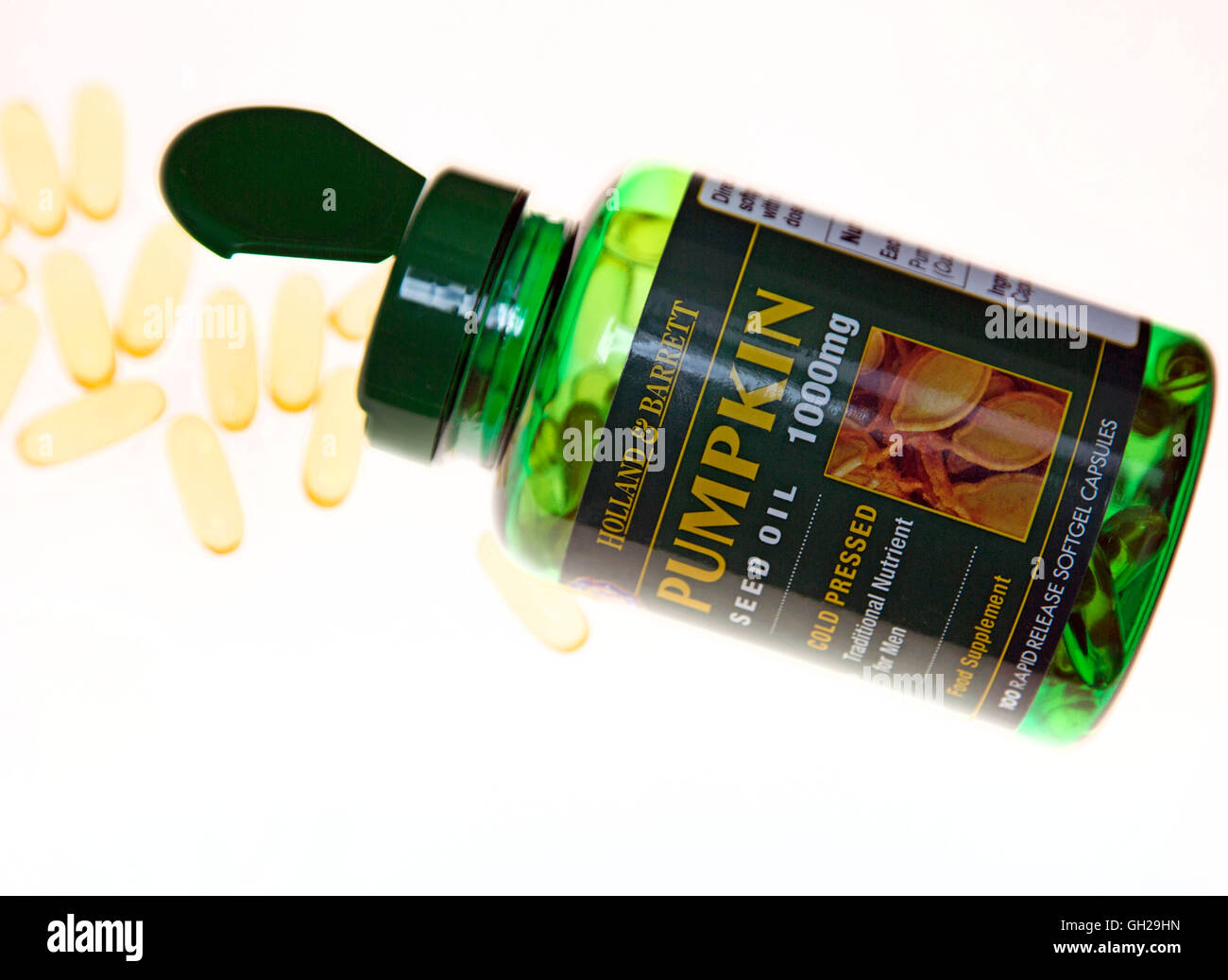 Prostate capsules hi-res stock photography and images - Alamy
