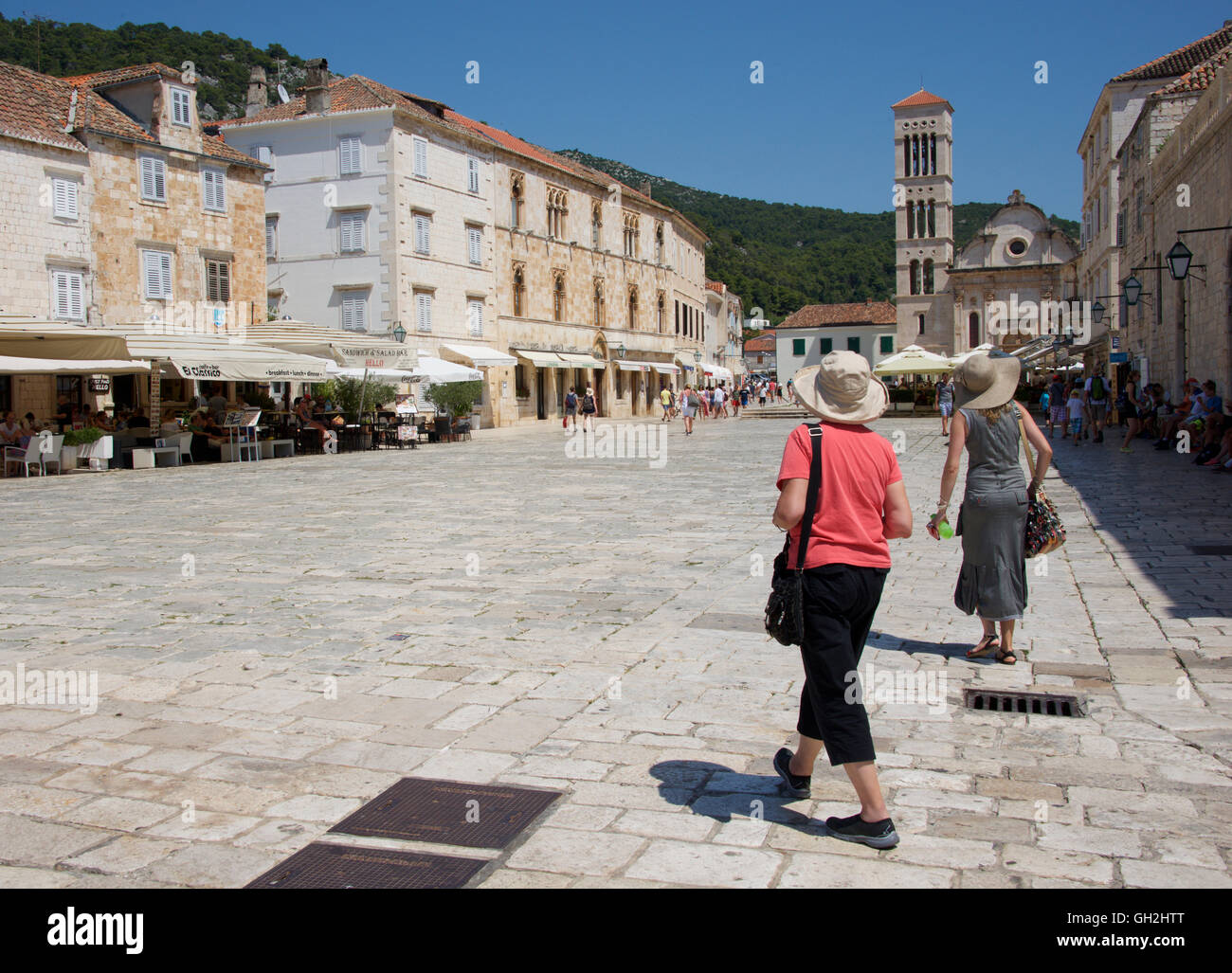 Scene from the island of Hvar, near Split, CRoatia Stock Photo - Alamy