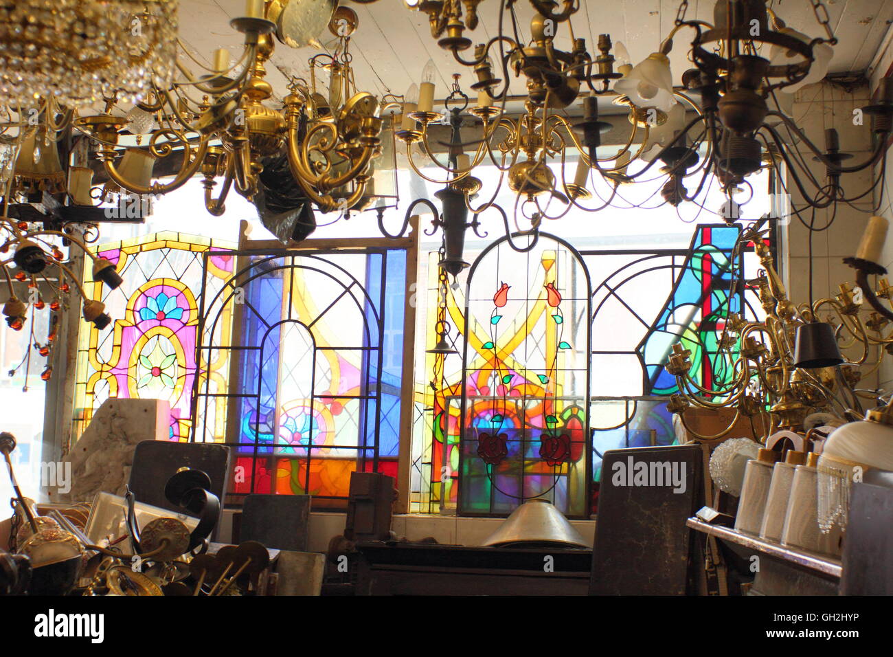 Antique items hi-res stock photography and images - Alamy