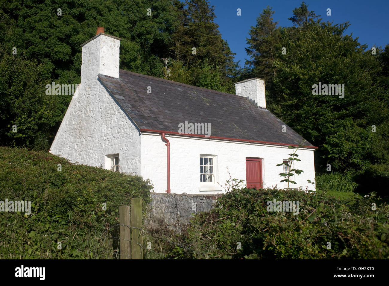 Tower Cottage High Resolution Stock Photography and Images - Alamy