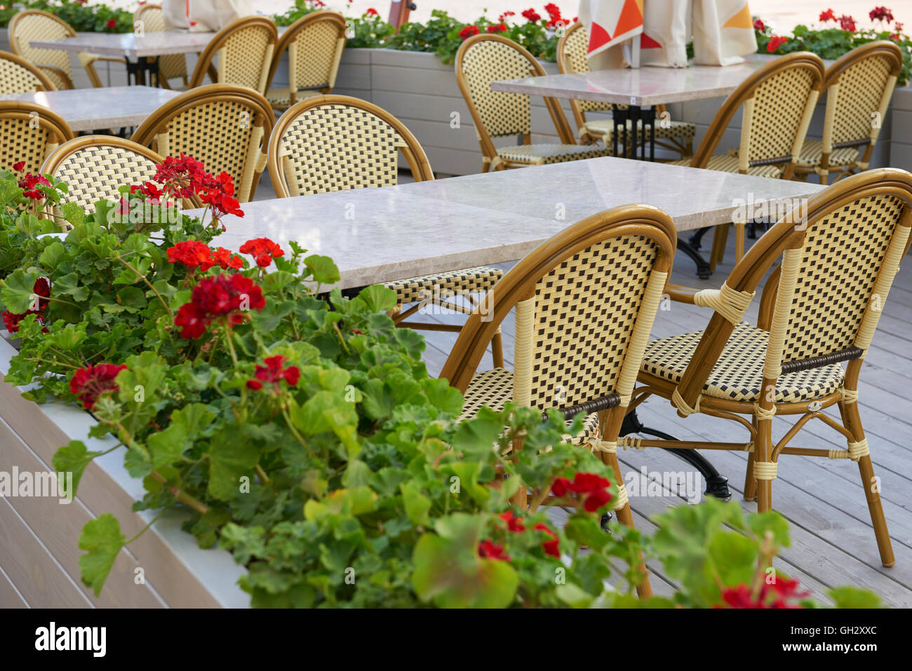 Tables without chairs hi-res stock photography and images - Alamy