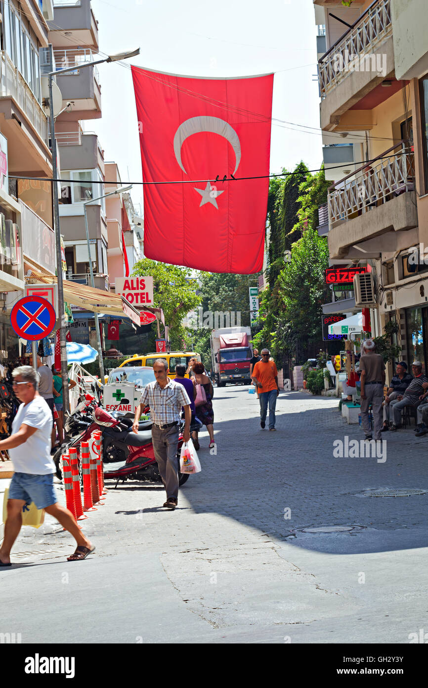 Turkish flag street hi-res stock photography and images - Alamy