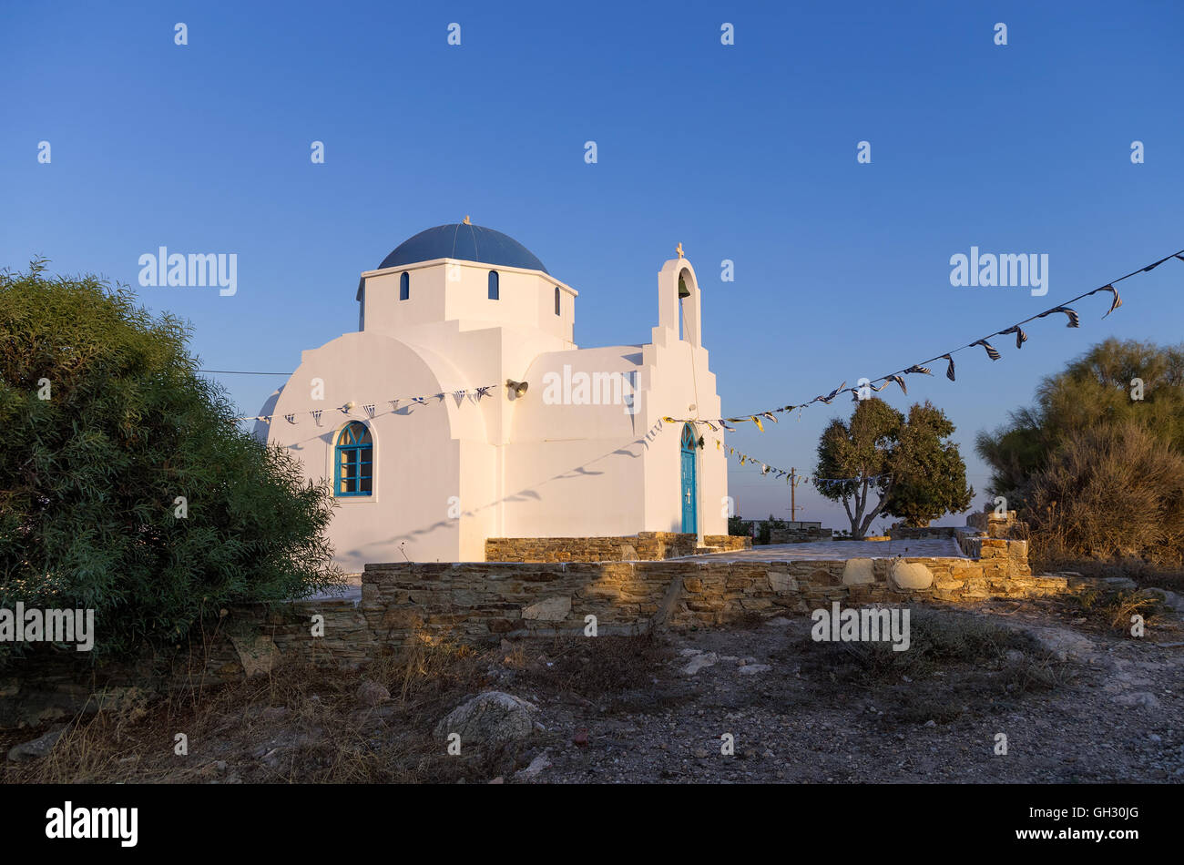 Small church in Antiparos island, Cyclades, Greece Stock Photo - Alamy