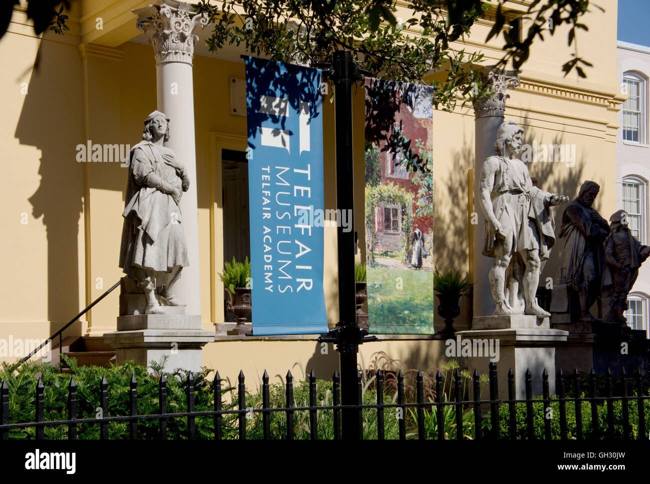Entrance to the Telfair Museum of Art in Savannah, Georgia Stock Photo ...