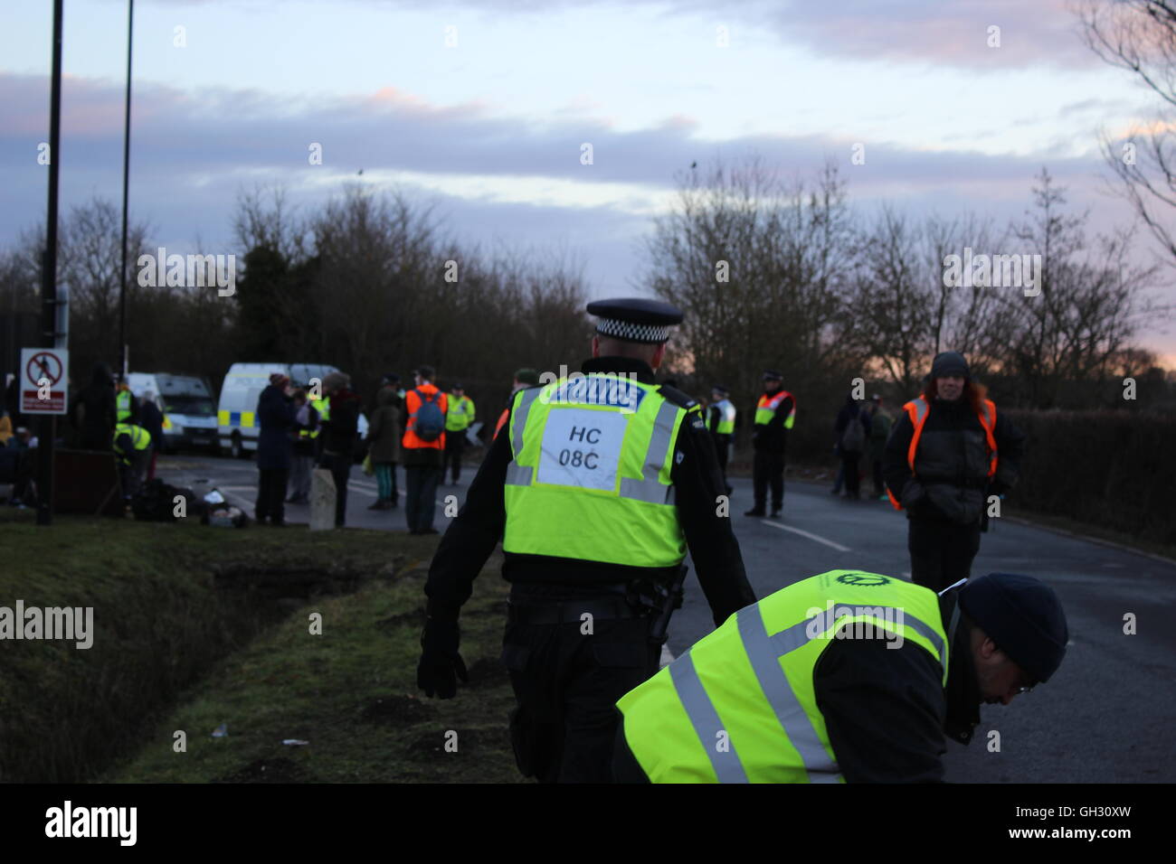 AWE ALDERMASTON AGAINST ATOMIC WEAPONS - TRIDENT - PROTESTERS GATHER AT ...