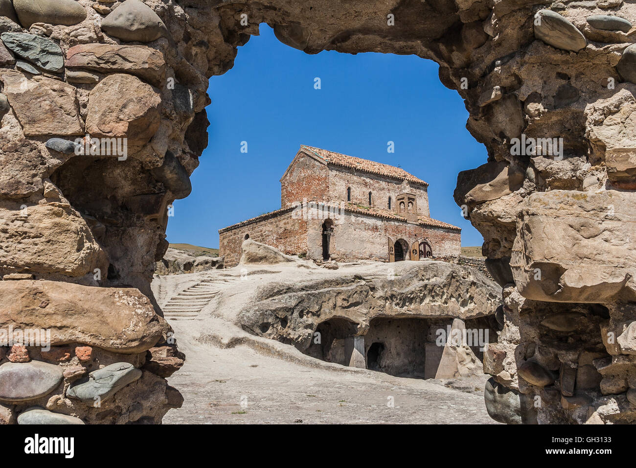 Cave orthodox church hi-res stock photography and images - Alamy