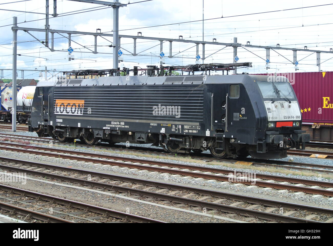 EuroSprinter ES F4 64 998 Locomotive waiting at Venlo, Holland Stock ...