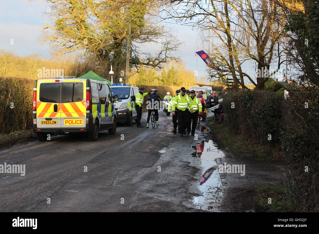 AWE ALDERMASTON AGAINST ATOMIC WEAPONS - TRIDENT - PROTESTERS GATHER AT ...