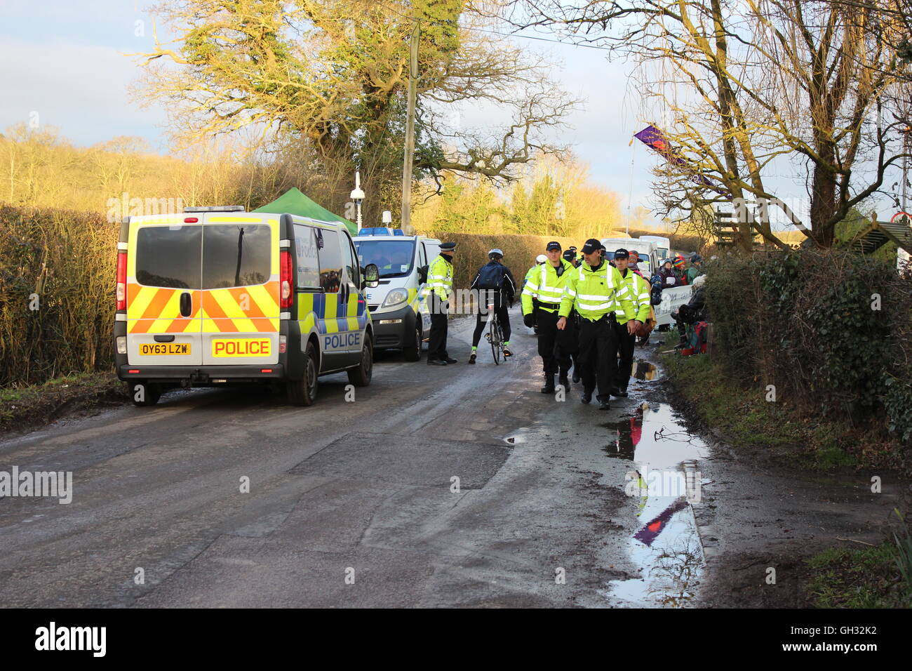 AWE ALDERMASTON AGAINST ATOMIC WEAPONS - TRIDENT - PROTESTERS GATHER AT ...