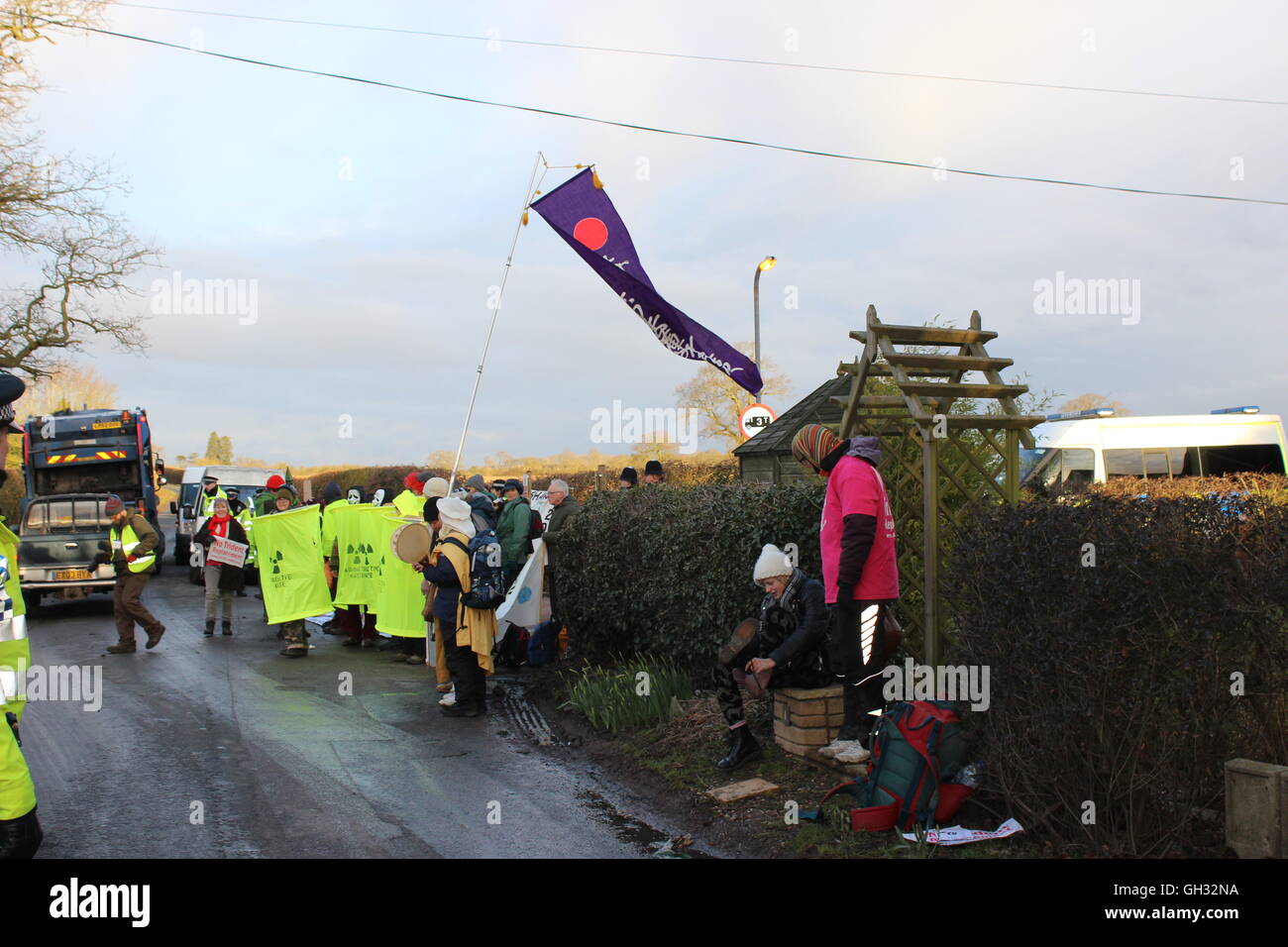 AWE ALDERMASTON AGAINST ATOMIC WEAPONS - TRIDENT - PROTESTERS GATHER AT ...