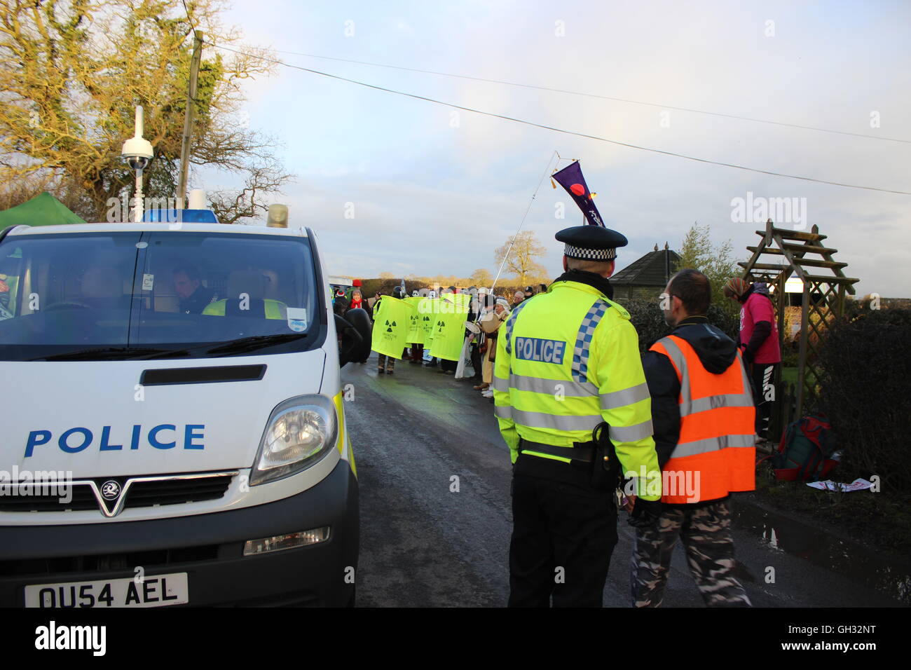 AWE ALDERMASTON AGAINST ATOMIC WEAPONS - TRIDENT - PROTESTERS GATHER AT ...