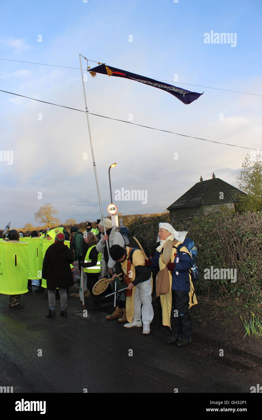 AWE ALDERMASTON AGAINST ATOMIC WEAPONS - TRIDENT - PROTESTERS GATHER AT ...