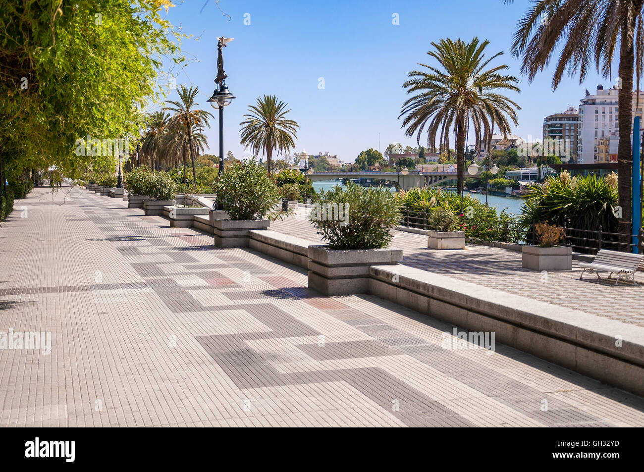 Paseo alcalde marques del contadero hi-res stock photography and images ...