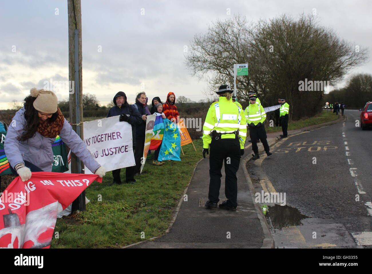 AWE ALDERMASTON AGAINST ATOMIC WEAPONS - TRIDENT - PROTESTERS GATHER AT ...