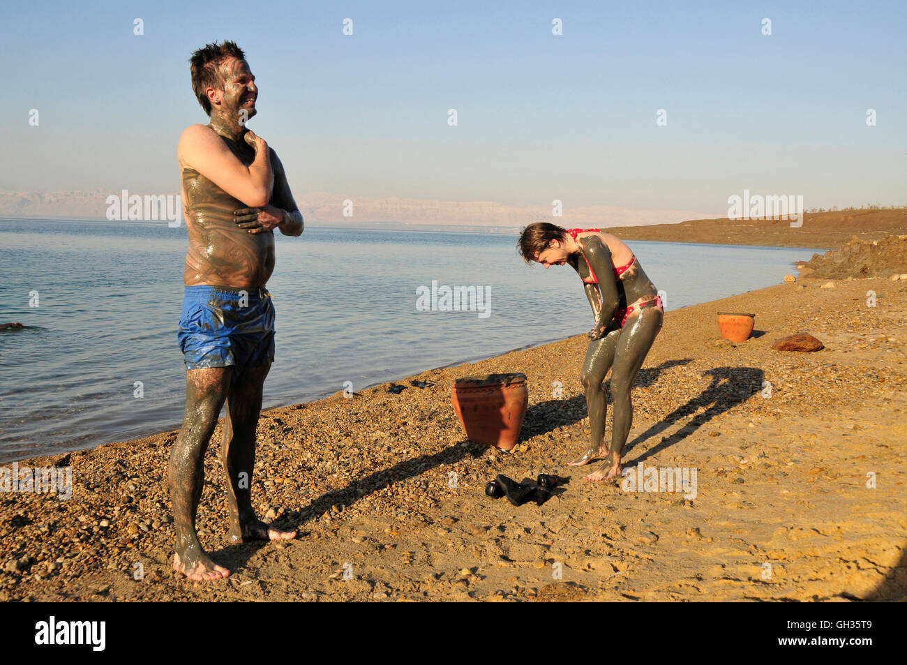 geography / travel, Jordan, tourists besmear themselves with saline ...