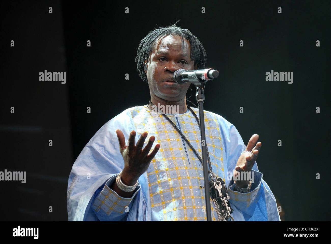 Baaba maal musician hi-res stock photography and images - Alamy