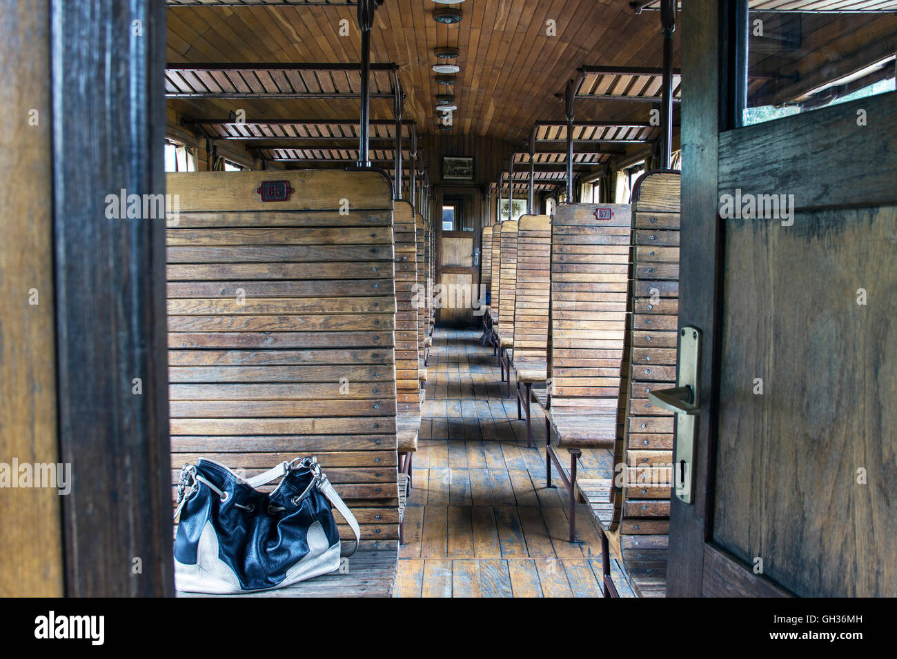 Vintage interior passenger car railroad hi-res stock photography and ...