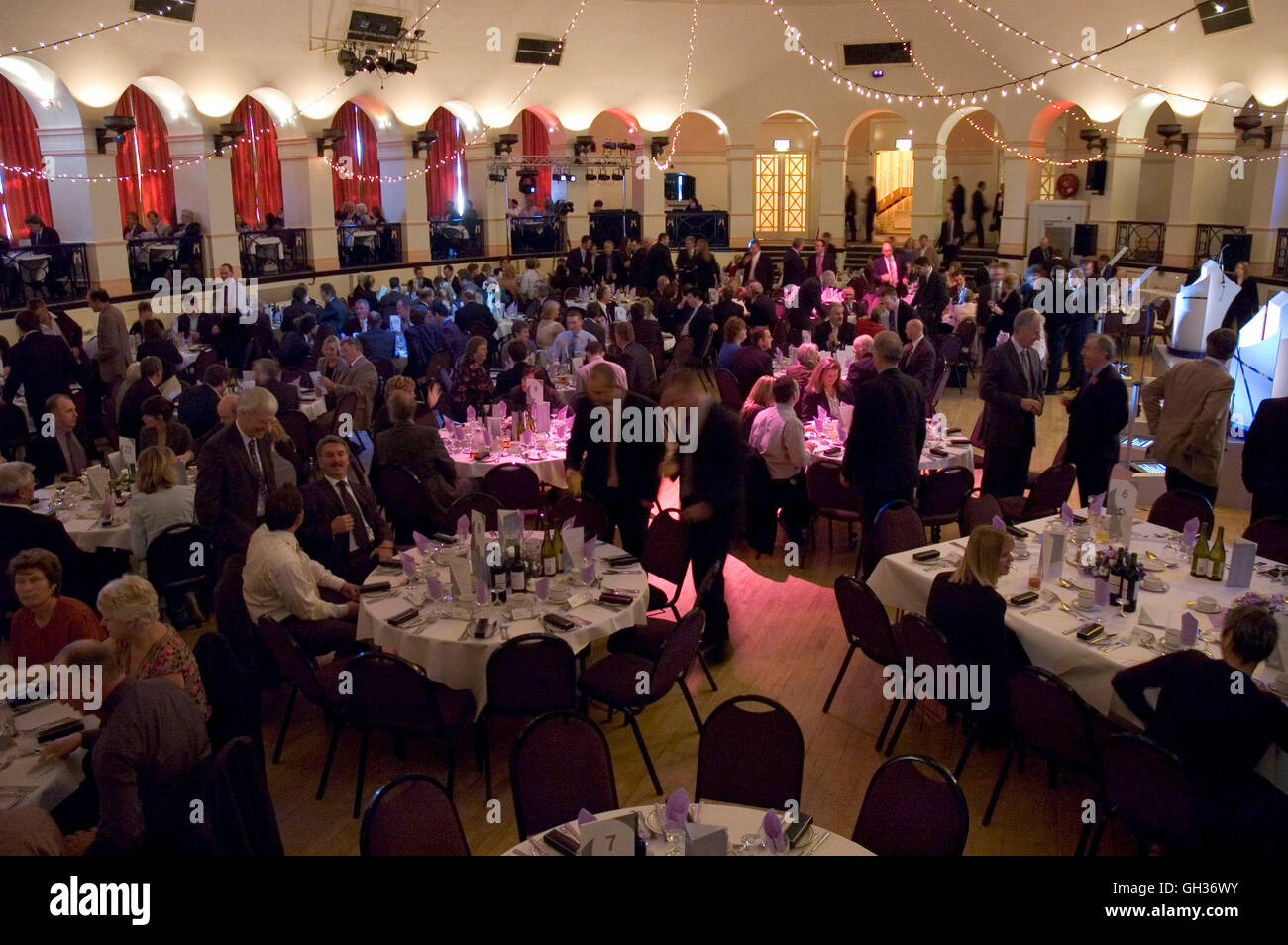 Awards lunch hi-res stock photography and images - Alamy