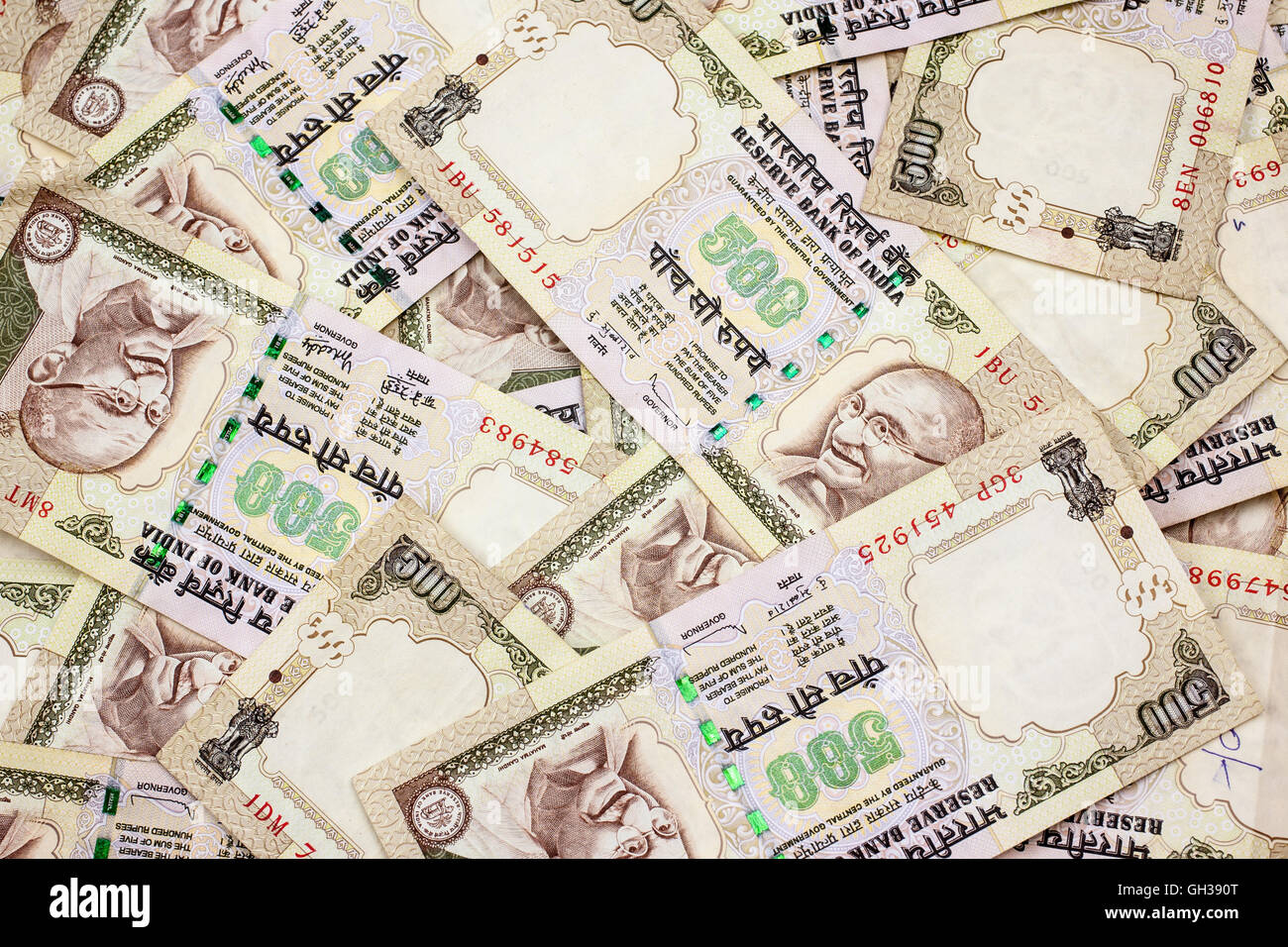 Indian 500 rupee note hi-res stock photography and images - Alamy