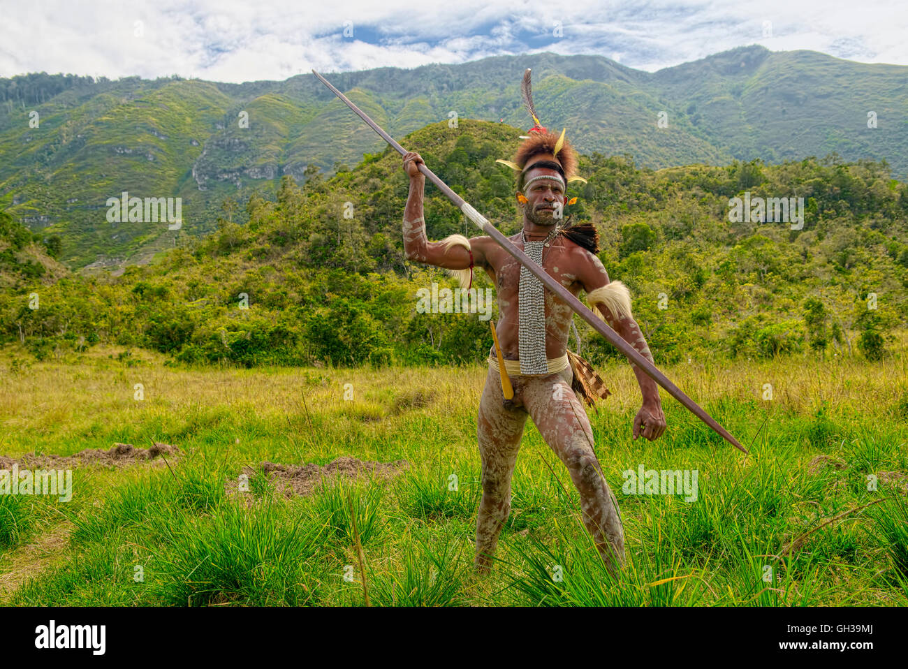 Chief Yali one of his family Stock Photo - Alamy