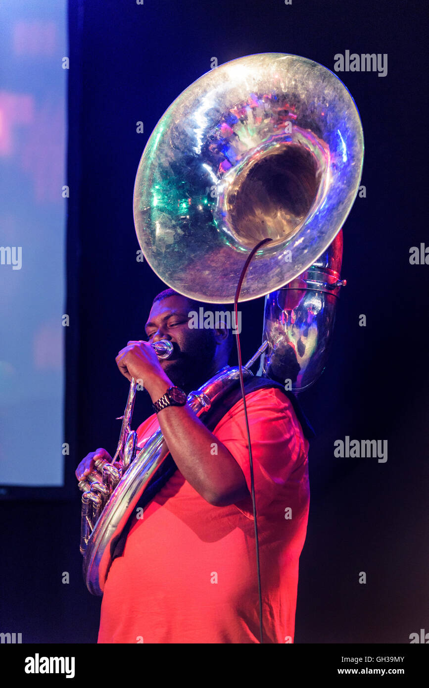 Hot 8 brass band band hi-res stock photography and images - Alamy