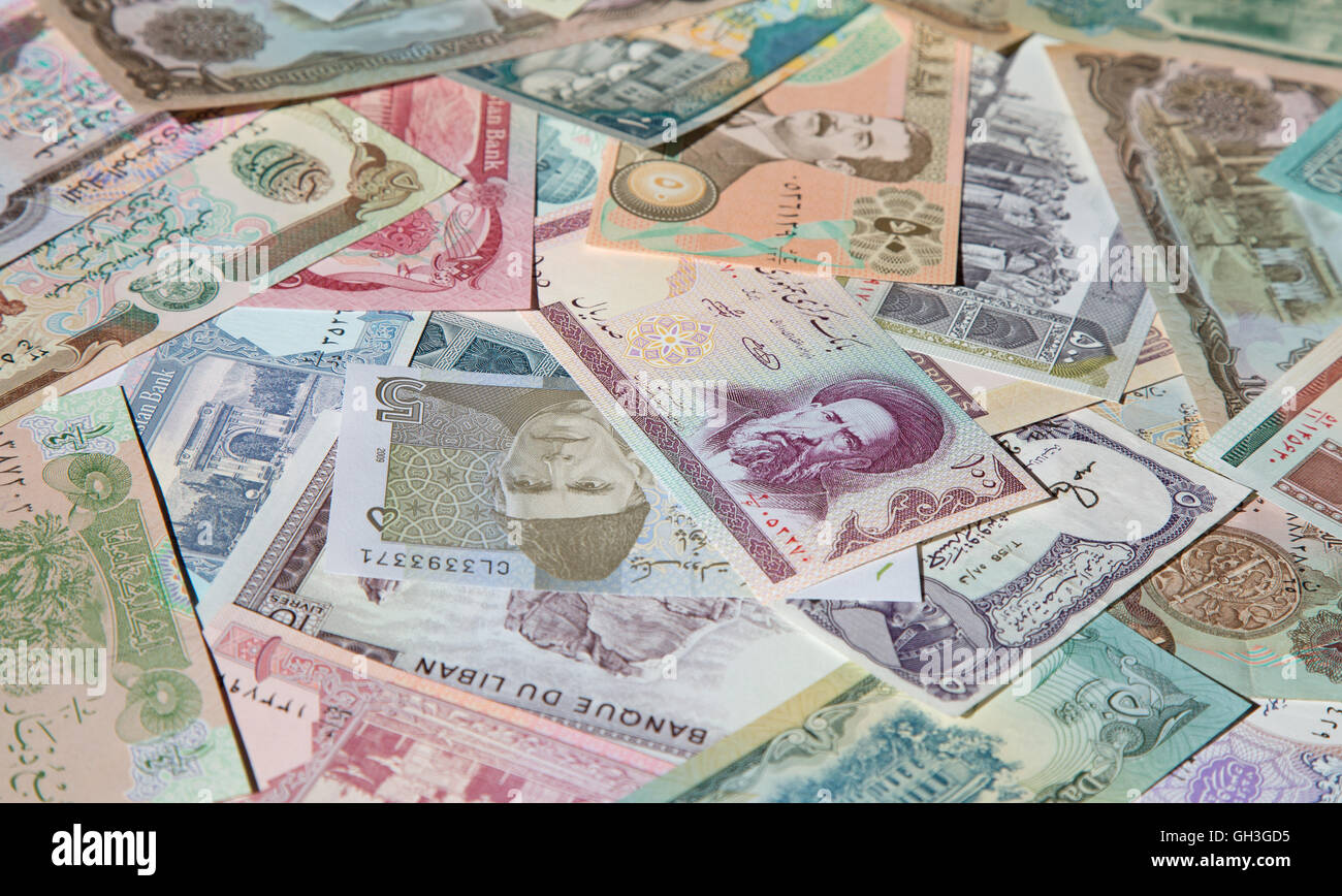 Variety of Middle East banknotes Stock Photo - Alamy