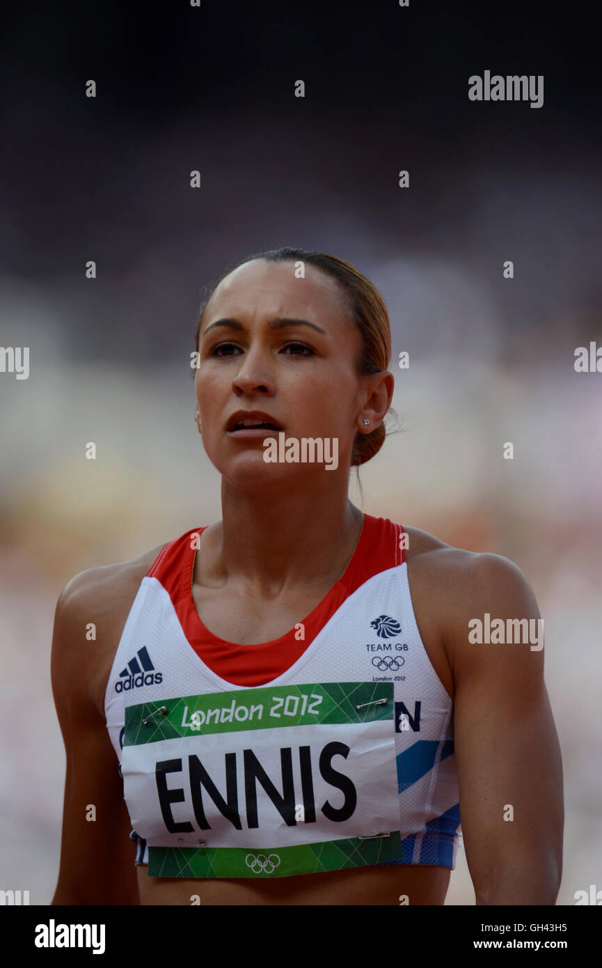 Jessica Ennis of Great Britain preparing to throw the javelin on her ...