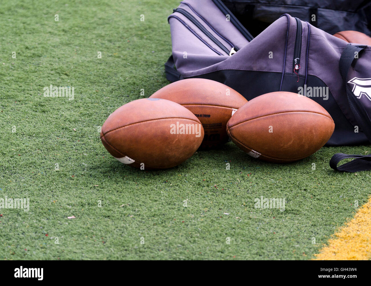 Sidelines hi-res stock photography and images - Alamy