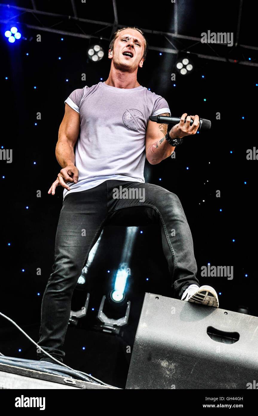 Ritchie neville hi-res stock photography and images - Alamy