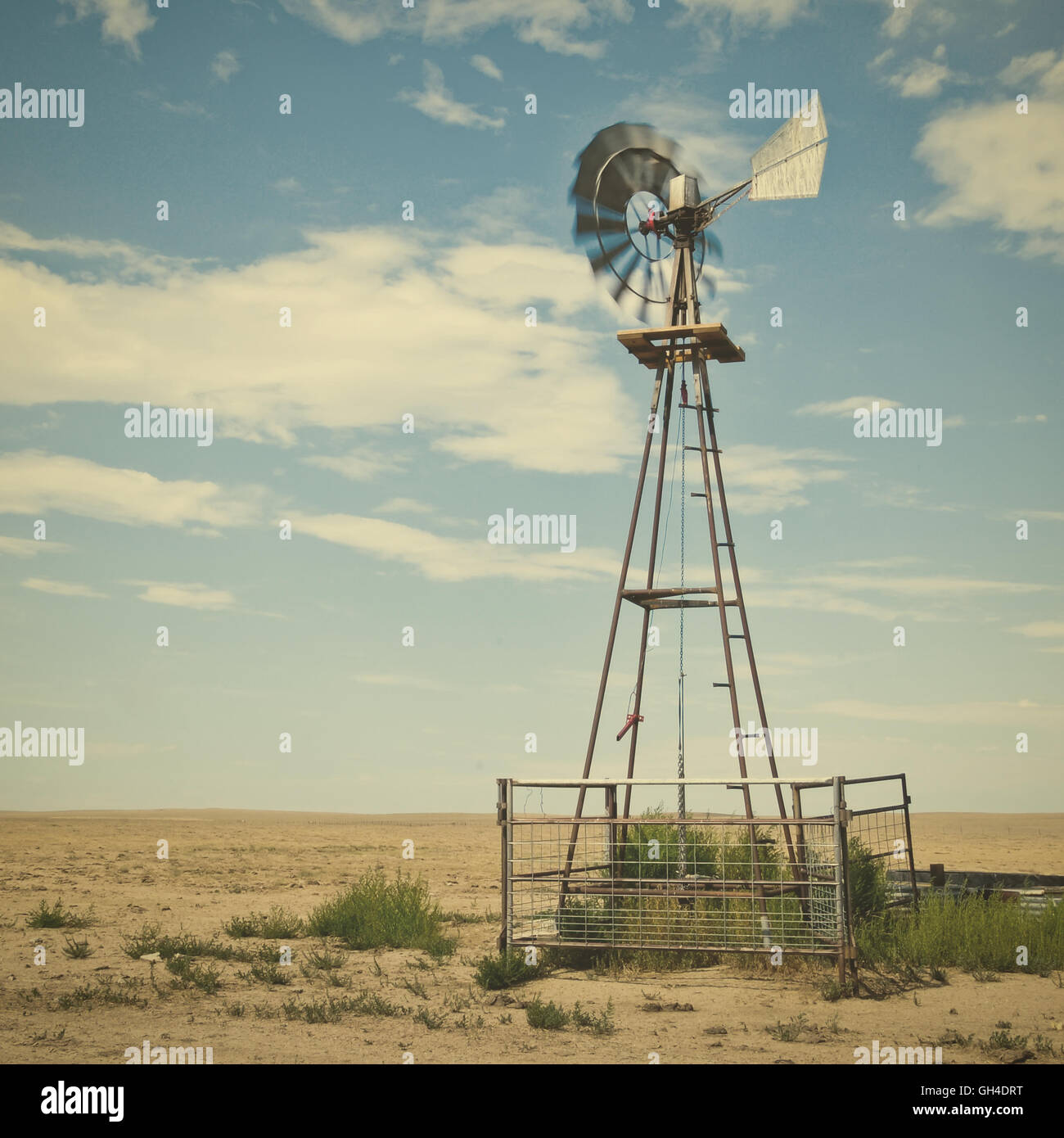 Windmill and water tank hi-res stock photography and images - Alamy