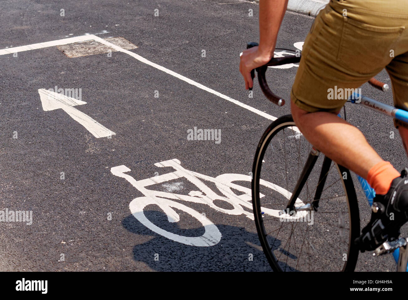Cyclists using the New TFL Cycle Superhighway in Central London Stock ...