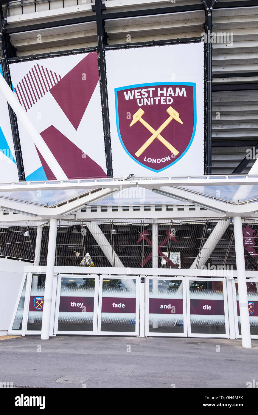 Borough sports ground hi-res stock photography and images - Alamy