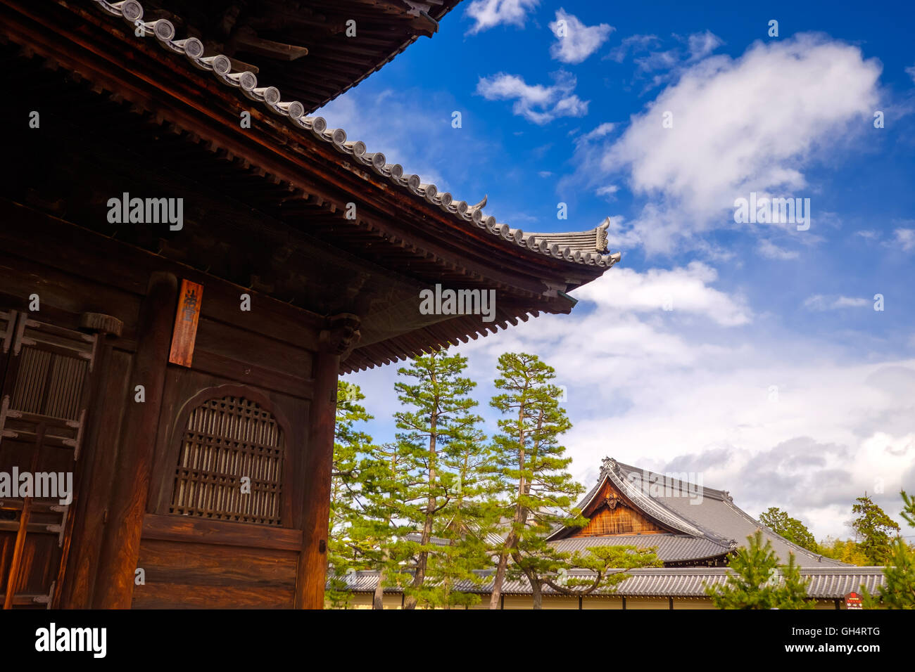 The typical Japanese pagoda architecture Stock Photo - Alamy